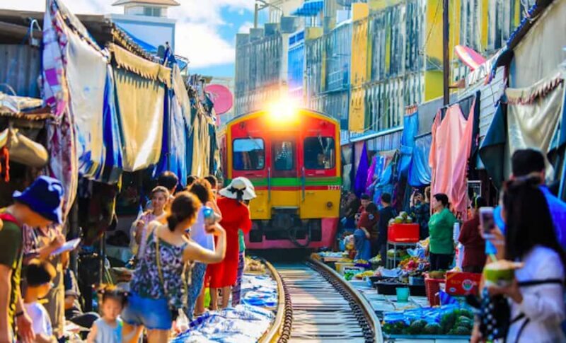 Amphawa Floating Market & Railway Market : Private Tour - Key Points