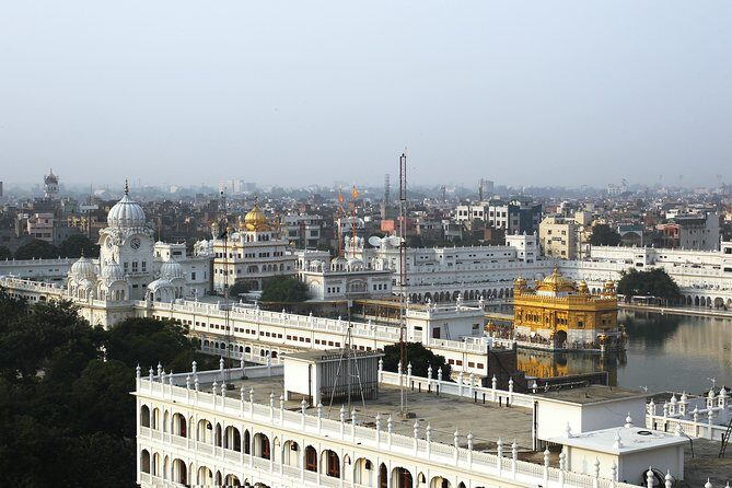Amritsar 1 Day Tour (Golden Temple, Jallianwala Bagh, Wagah Border & Shopping) - Optional Shopping and Free Time