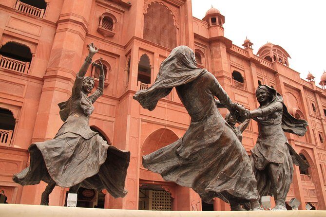 Amritsar 1 Day Tour (Golden Temple, Jallianwala Bagh, Wagah Border & Shopping) - Whats Included and Whats Not