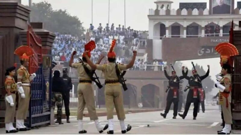 Amritsar: Full day Tour with Wagah Border Retreat ceremony - Why Choose This Tour?