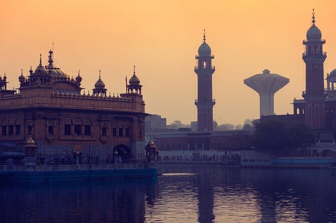 Amritsar: Small Group 3 hour Guided Heritage Walk - The Grand Finale: The Golden Temple