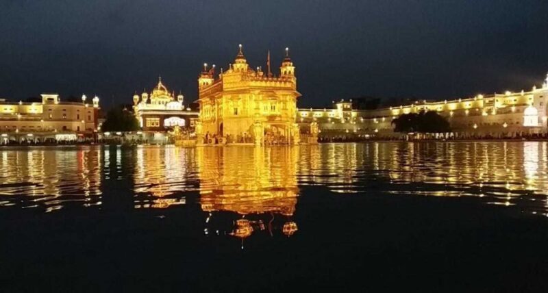 Amritsar: Small Group Sightseeing Tour with Wagah Border - The Wagah Border Ceremony: A Spectacle of National Pride
