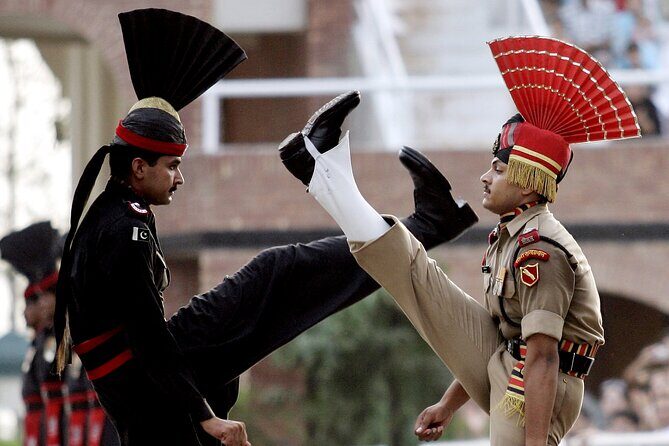 Amritsar Tour (Golden Temple, Jallianwala Bagh & Wagah Border) - Key Points