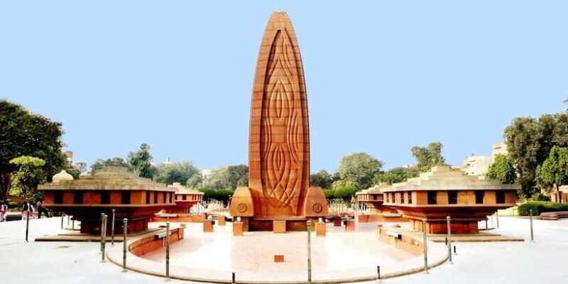 Amritsar Wonders with Wagah Border Ceremony - What Makes This Tour Worth It?