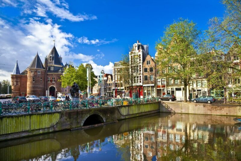 Amsterdam: 3-Hour Private Highlights City Tour by Minivan - Breakdown of the Itinerary