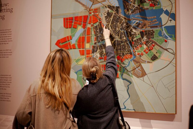 Amsterdam: Amsterdam Museum Entry Ticket - Key Points