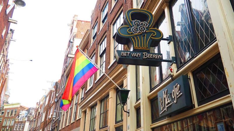 Amsterdam: Badass Self-Guided Walking Tour - Who Should Consider This Tour?