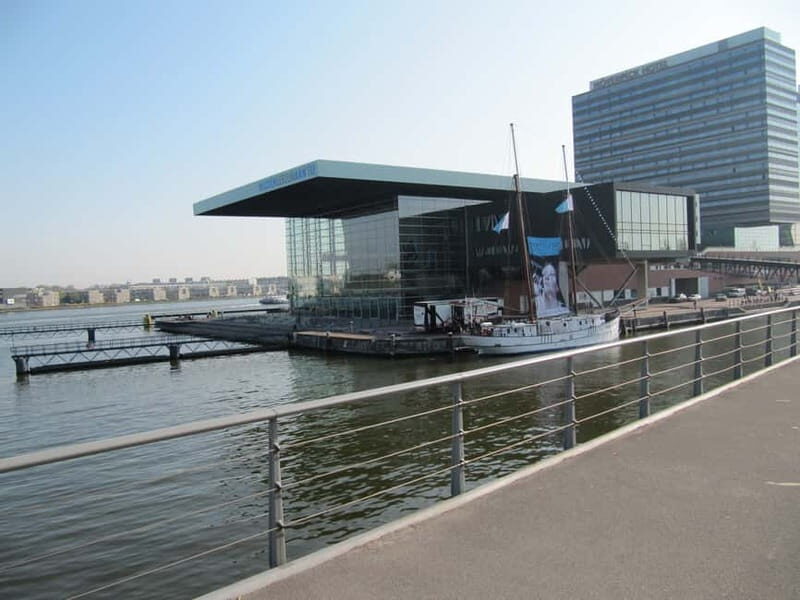 Amsterdam:: Bike Rental with Free Self-Guided Tour App - Verdict: Who Will Love This?