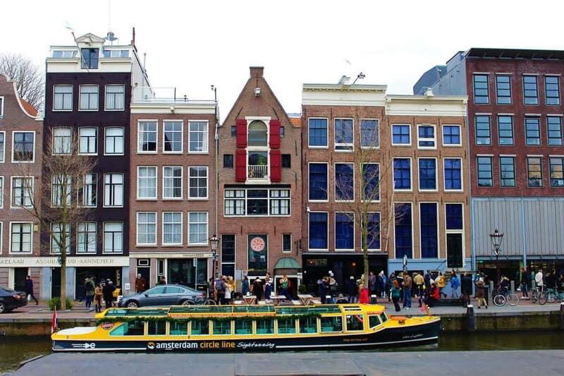 Amsterdam: Burger Dinner Canal Cruise - Authentic Insights from Travelers