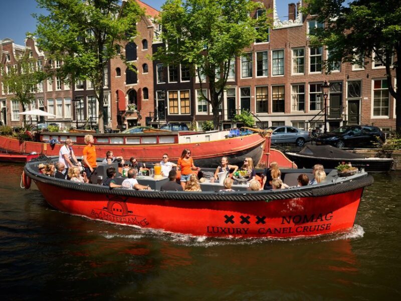 Amsterdam: Canal Belt Private Beer Boat Tour - The Experience of a Private Beer Boat