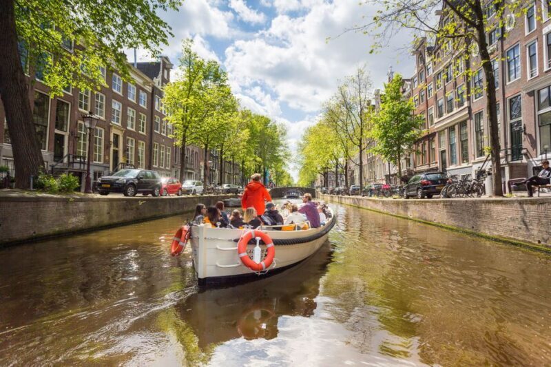 Amsterdam: Canal Belt Private Beer Boat Tour - Practical Tips for Your Tour