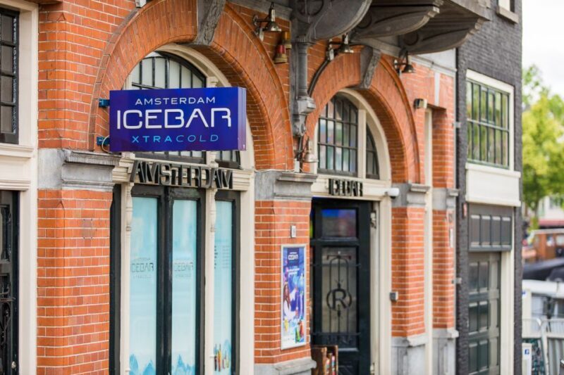 Amsterdam: Canal Cruise and Entrance to Xtracold Icebar - Who Should Consider This Tour?