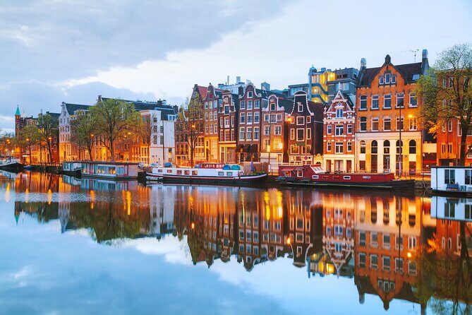 Amsterdam Canal Cruise in Classic Salon Boat With Drinks and Cheese - Who Is This Tour Best For?