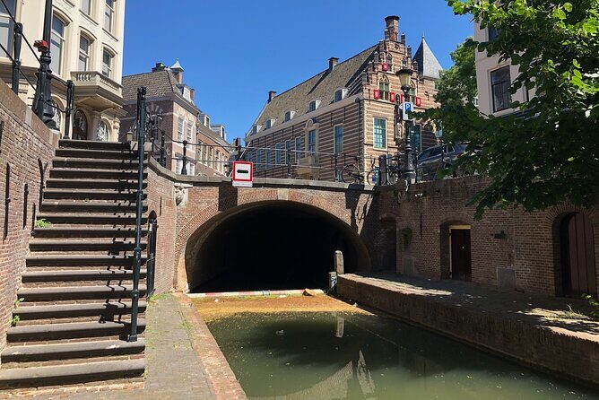 Amsterdam Castle & Utrecht City - Private Day Tour - FAQ