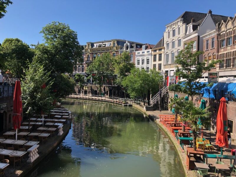Amsterdam Castle & Utrecht City Tour - References