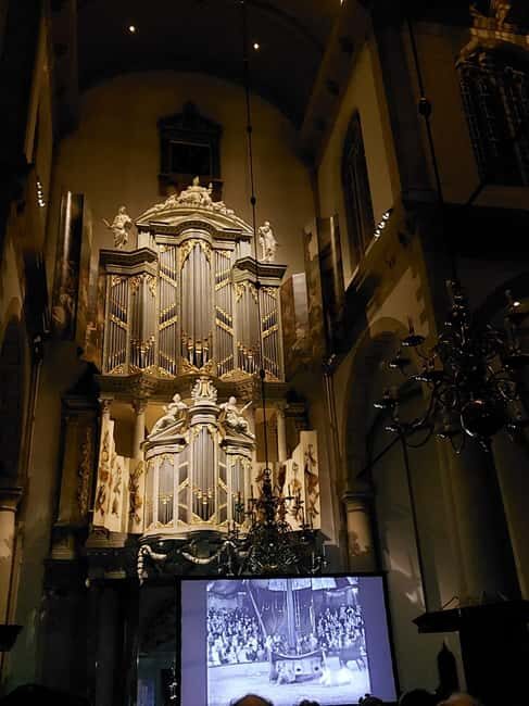 Amsterdam: Charlie Chaplin's 'Modern Times' at Westerkerk - The Experience: An In-Depth Look
