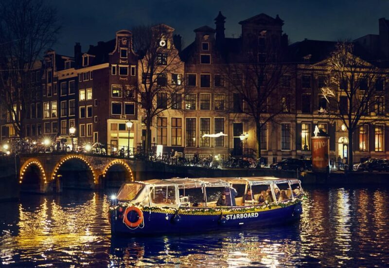 Amsterdam: Cozy Evening Canal Cruise With Open Bar Option - Practical Tips for Booking