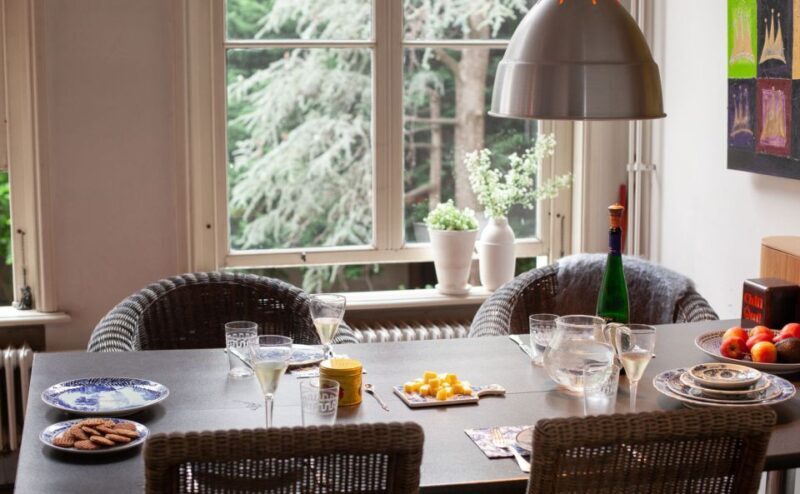 Amsterdam: Craft Dutch Pancakes in Charming Canal House - Key Points