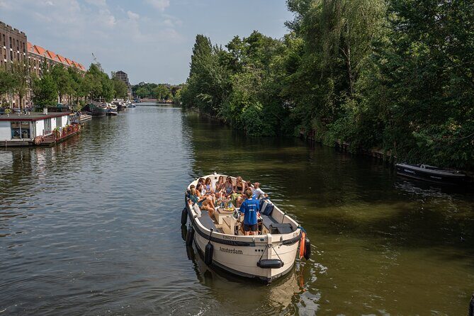 Amsterdam: Evening City Centre Canal Cruise with Unlimited Drinks - A Few Considerations