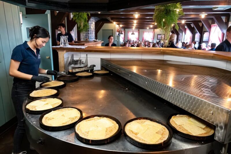 Amsterdam: Explore Zaanse Schans: Half-Day Luxury Coach Trip - Who Should Take This Tour?