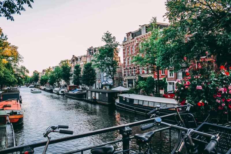 Amsterdam: Gems of the Golden Age Walking Tour - Detailed Breakdown of the Tour Stops