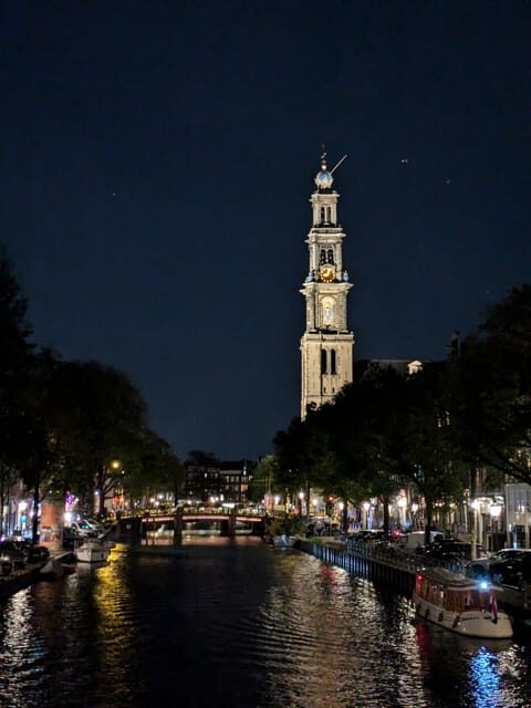 Amsterdam: Ghastly Grachten: ghost stories&dark history tour - What Makes This Tour Stand Out?