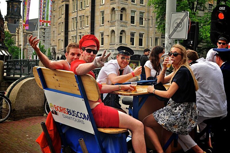 Amsterdam: Guided Beer or Prosecco Bike Tour - Practical Tips