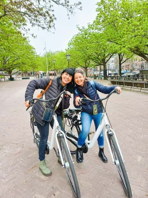 Amsterdam: Guided bike tour in French off the beaten track - Analyzing the Value for Money