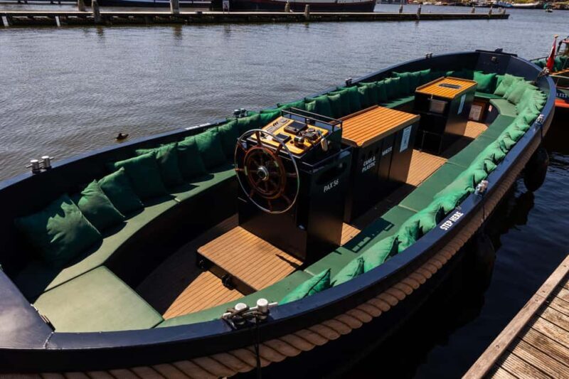 Amsterdam: Guided Open Boat Cruise Unlimited Drinks Option - Practical Details for Travelers