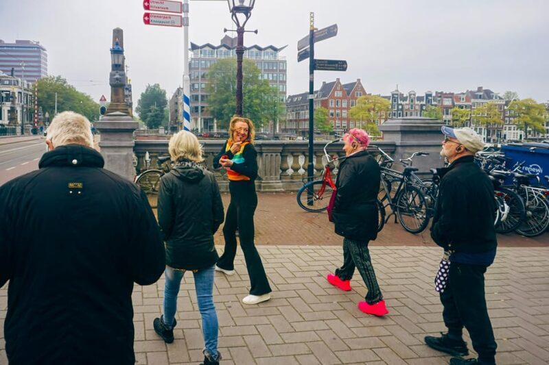 Amsterdam: Guided Walking Tour with Local Insights - What the Tour Covers