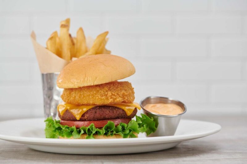 Amsterdam: Hard Rock Cafe Experience - Authenticity and Fun for Music and Food Lovers