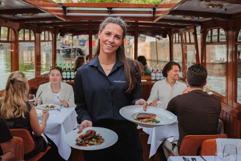 Amsterdam: High-End 3-Course Dinner Canal Cruise - Key Points