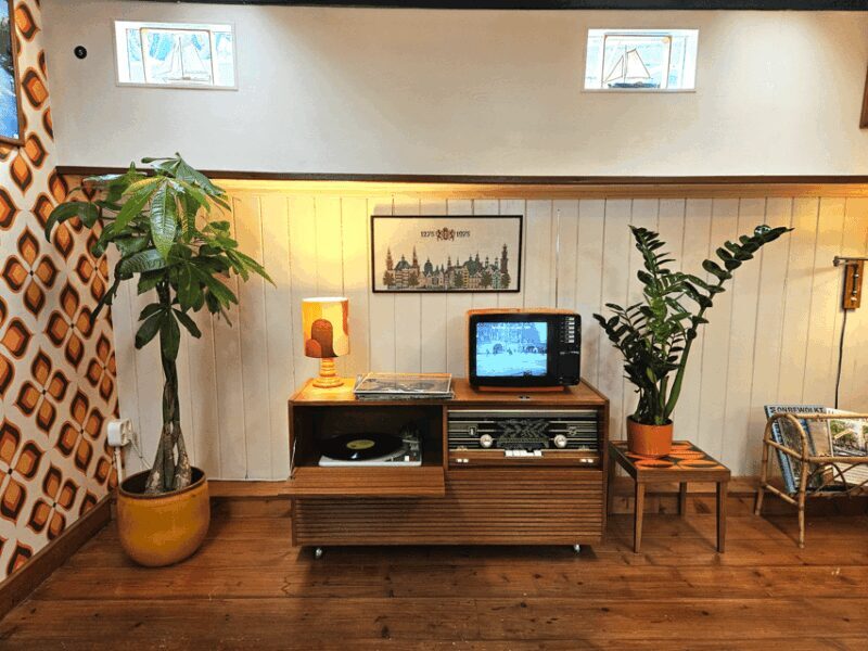 Amsterdam: Houseboat Museum Entry Ticket - Key Points