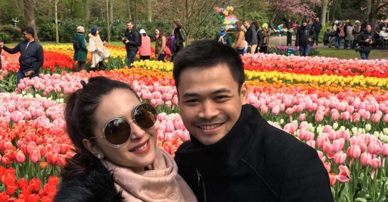 Amsterdam: Keukenhof Tulip Garden and Giethoorn Experience - Who Will Love This Tour?
