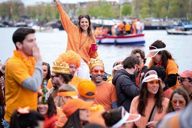 Amsterdam Kings Day Boat Party with Unlimited Drinks 2025 - What the Tour Entails