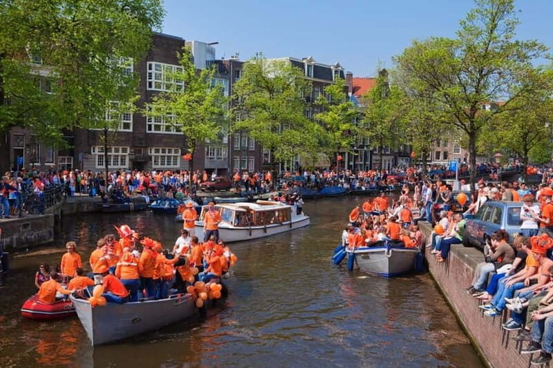Amsterdam: Kings Day Boat Party with Unlimited Drinks - A Celebration on the Canals — An Authentic Dutch Experience