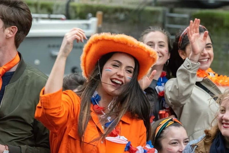 Amsterdam: Kings Day Boat Party with Unlimited Drinks - What Makes This Experience Stand Out