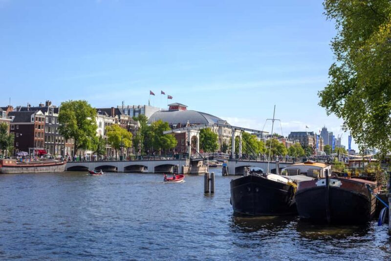 Amsterdam Legends & History Walking Tour with Local Guide - Why This Tour Appeals