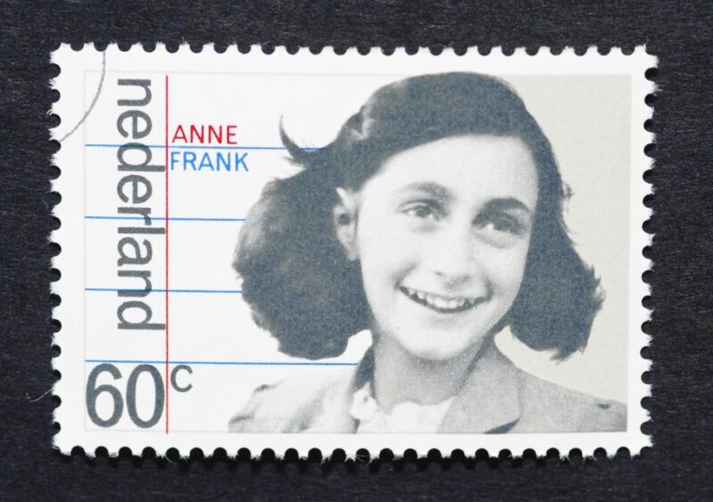 Amsterdam: Life of Anne Frank and World War II Walking Tour - The Authenticity and Emotional Impact