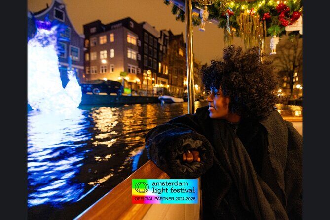 Amsterdam Light Festival: Canal Cruise Luxury Boat - Comfort and Quality: How the Experience Feels