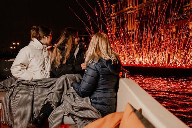 Amsterdam Light Festival: Canal Cruise Luxury Boat - The Sum Up