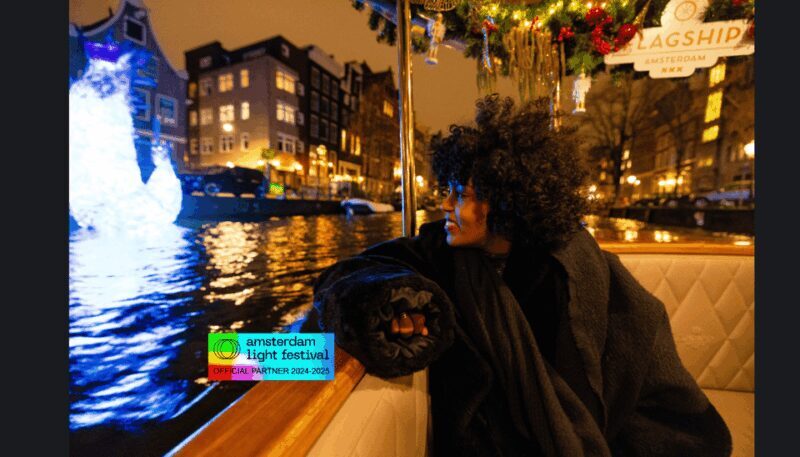 Amsterdam: Light Festival Cruise w/ Hot Drinks & Bite option - Authentic Traveler Feedback