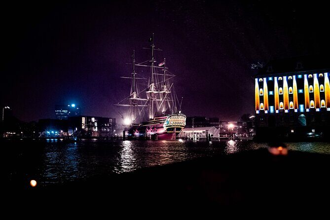 Amsterdam: Light Festival Shared Boat with unlimited drinks - FAQ