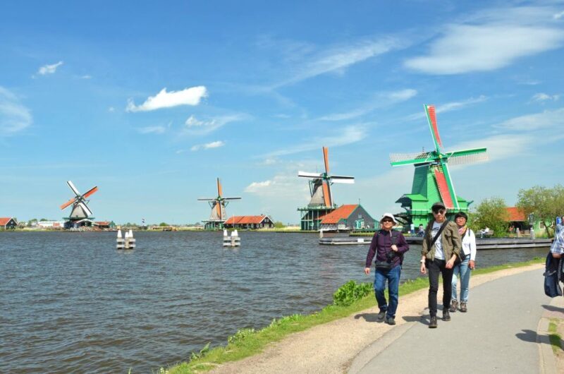 Amsterdam: Live-Guided Zaanse Schans & Cheese Tasting Tour - A Closer Look at the Tour Itself