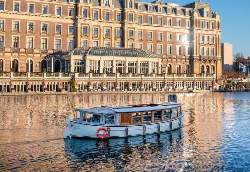 Amsterdam: Luxury Canal Cruise with Optional Snacks & Drinks - Who Should Consider This Tour?