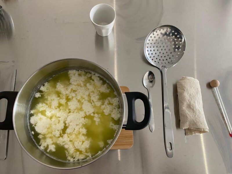 Amsterdam: Make your cheese next to De Hallen - FAQ