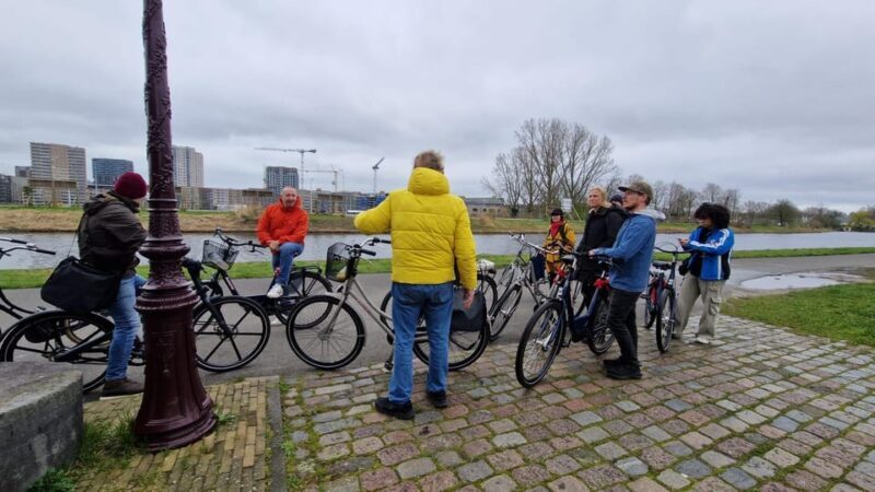 Amsterdam: Mike's Countryside E-bike Tour, Cheese & Clogs - FAQ