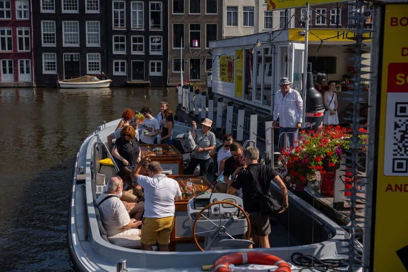 Amsterdam: Open Boat Tour of Canals with Expert Local Guide - Key Points