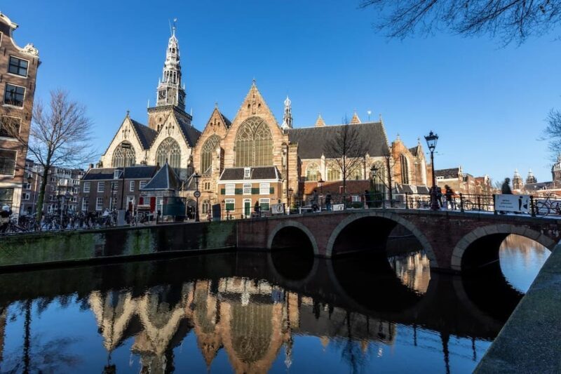 Amsterdam: Oude Kerk Entry Ticket - Visual and Emotional Impact