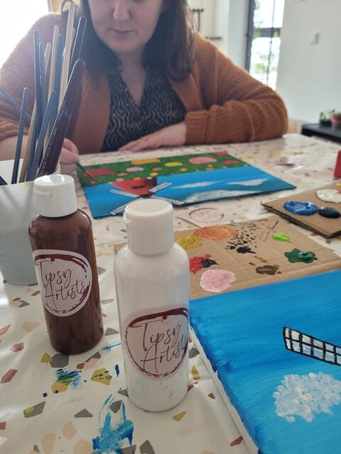 Amsterdam: Paint & Sip Workshop - Paint your Souvenir - The Workshop Structure